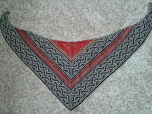 Ravelry: Silberschwarz pattern by Sue Berg