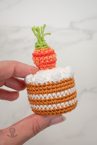 Ravelry: Carrot cake pattern by Ana Carolina Figueiredo