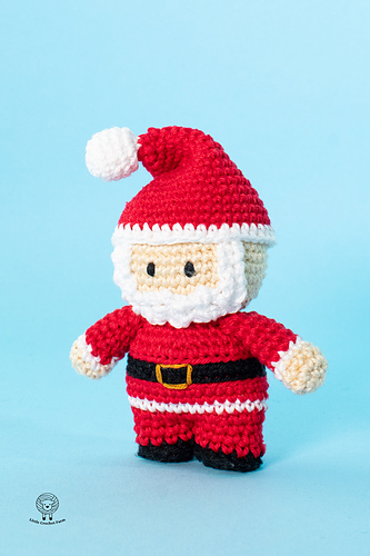 Ravelry: Mini Santa Claus pattern by Ana Carolina Figueiredo