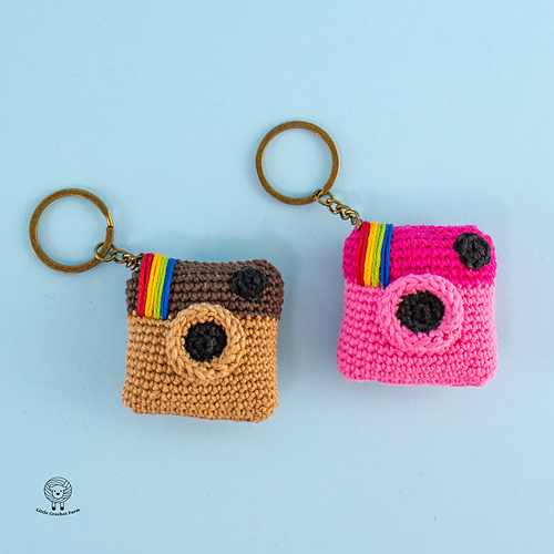 Ravelry: Instagram icon keychain pattern by Ana Carolina Figueiredo