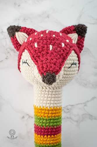 Ravelry: Sleepy Fox rattle toy pattern by Ana Carolina Figueiredo