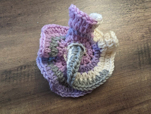 Ravelry: Hyperbolic Moblius Fidget Toy pattern by Becky Turpin