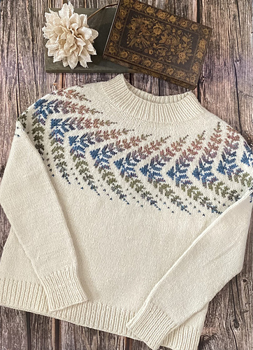 Ravelry: The Storyteller pattern by Jennifer Steingass
