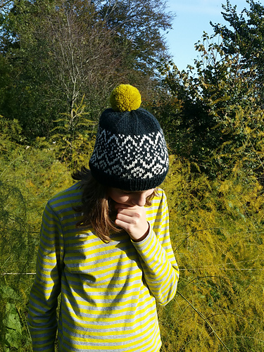 Ravelry: LittleQuietGreen's Aspis Hat