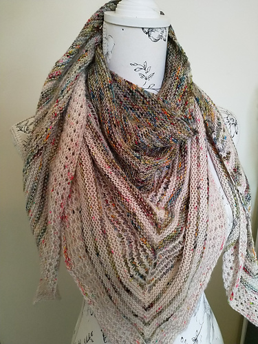 Ravelry: Raven Shawl pattern by Liz Ward