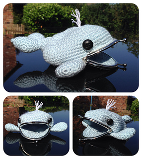 Ravelry: Whale Coin Purse pattern by Laura Sutcliffe
