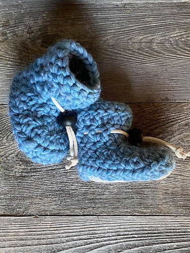 Ravelry: Sheepskin Slippers for Children pattern by Christine Kitchen