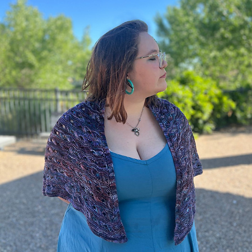 Ravelry: Any way the wind blows shawl pattern by Lois Silva