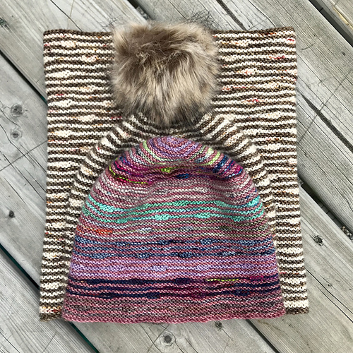 Ravelry: Cavaletti Hat and Cowl pattern by Laura Jones