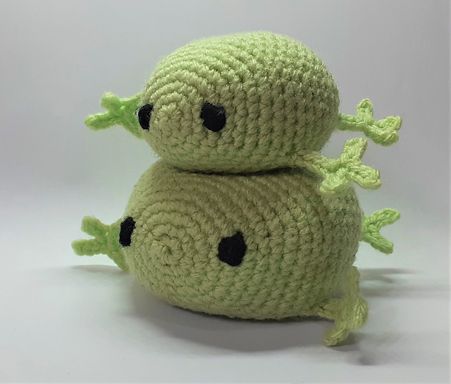 Ravelry: Chonky Frog pattern by Sam Edwards