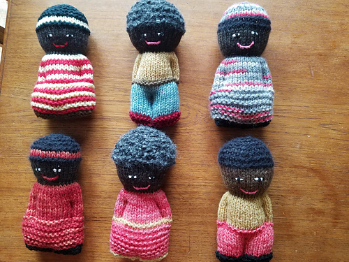 Ravelry: Pocket Peace Pals pattern by Carole Neely