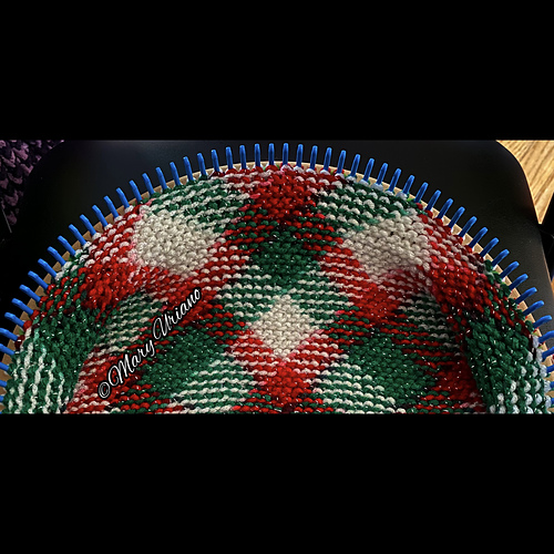 Ravelry: Loom Knit Planned Pooling/Dazzling Diamonds Scarf pattern by ...