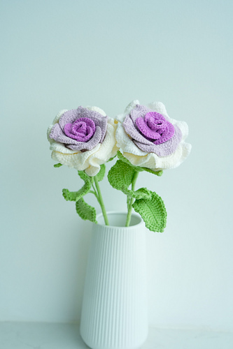 Ravelry: Crochet Big Thai Rose Flower pattern by Loopara Crochet