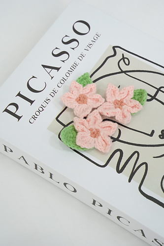 Ravelry: Crochet Cherry Blossom Flower Applique pattern by Loopara Crochet