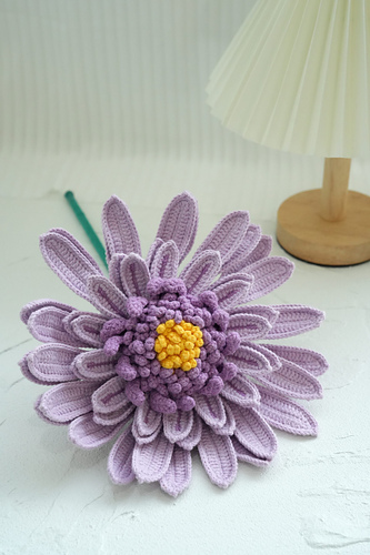 Ravelry: Crochet Gerbera Daisy pattern by Loopara Crochet