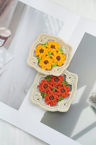 Ravelry: Crochet Fall Granny Square pattern by Loopara Crochet