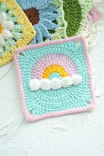 Ravelry: Crochet Rainbow Granny Square (Style II) pattern by Loopara ...