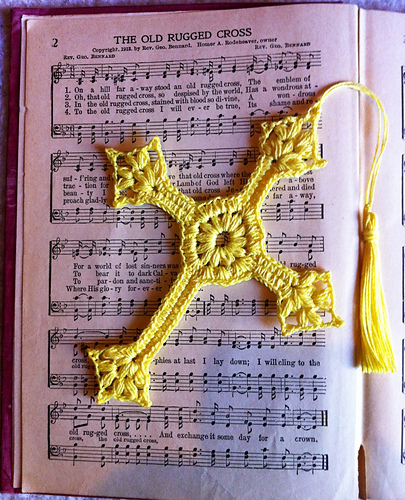 Ravelry: Lacy Cross pattern by Kara Gunza