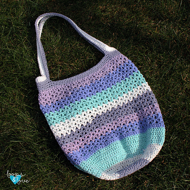 Ravelry: Speedy V-Stitch Market Bag pattern by Loops and Love Crochet