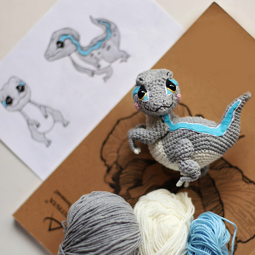 Ravelry: Velociraptor Vincent pattern by Angelina Taranina