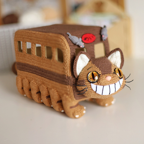 Ravelry: Catbus pattern by Angelina Taranina
