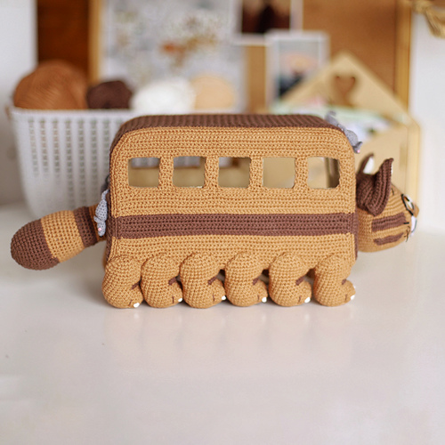 Ravelry: Catbus pattern by Angelina Taranina