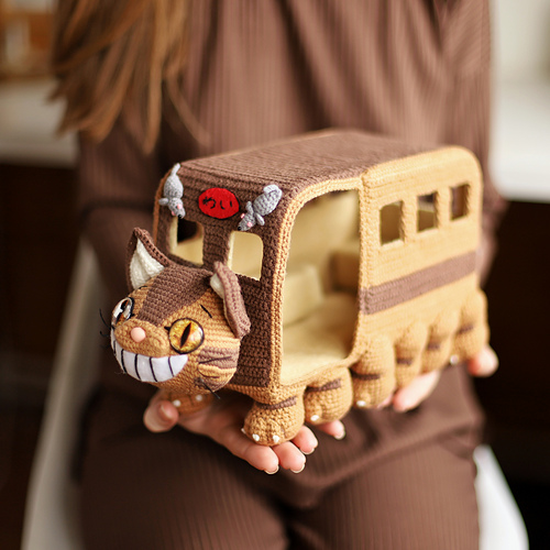 Ravelry: Catbus pattern by Angelina Taranina