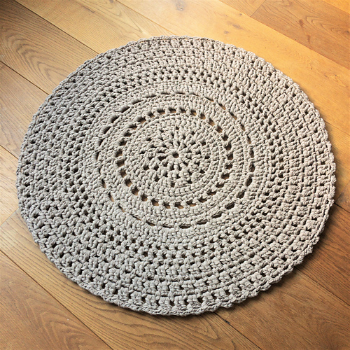 Ravelry: Loopy Floor Rug pattern by Loopy Handmade