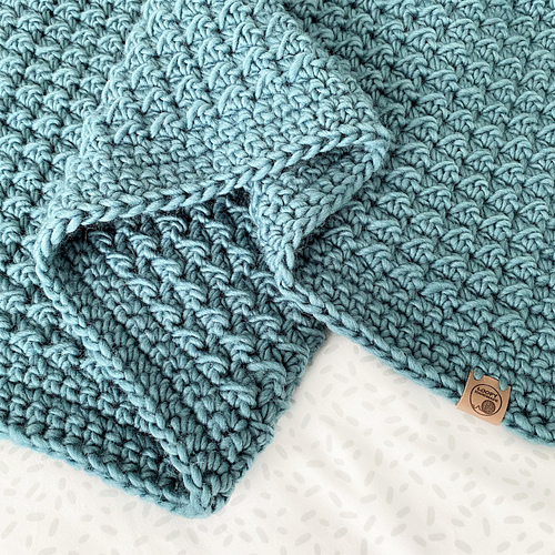 Ravelry: Loopy Blanket pattern by Loopy Handmade