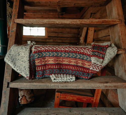 Ravelry: Amaruq Polaris pattern by Anna-Sofia Vintersol