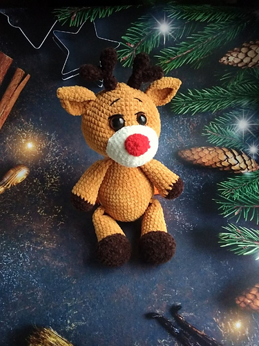 Ravelry: Reindeer Rudolf pattern by Loren Ver