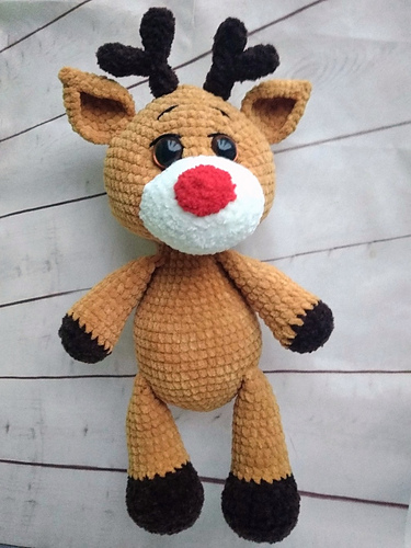 Ravelry: Reindeer Rudolf pattern by Loren Ver