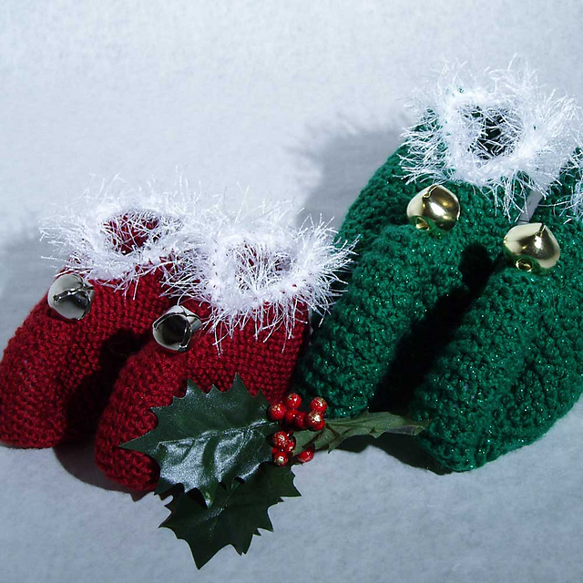 Ravelry: Festive Elf Slippers pattern by Lori Thompson