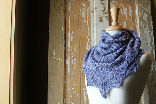 Ravelry: Rendezvous pattern by Lily Go