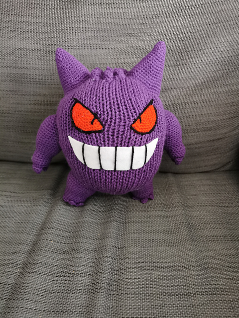 Ravelry: Gengar pattern by Heather Paton