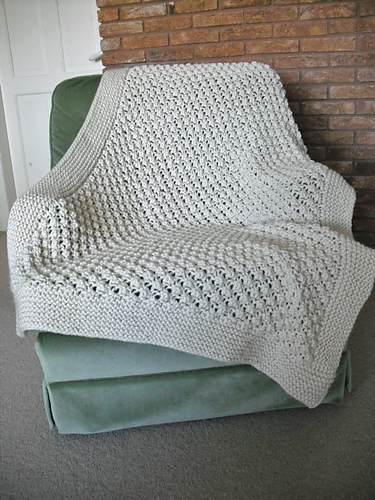 Ravelry: Chunky Bramble Throw pattern by Melanie Porter