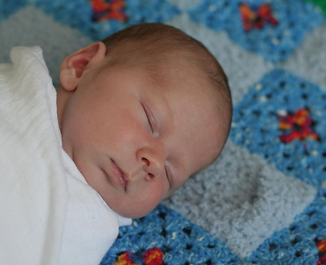Ravelry: Big Blue Baby Blanket pattern by LouBug Knits