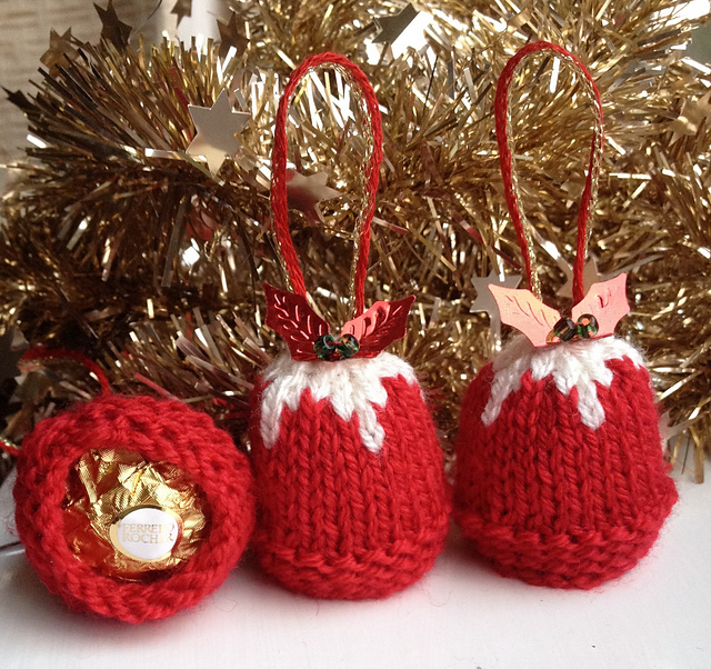 Ravelry: Christmas Pudding pattern by Lou DoubleKnitter