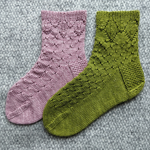 Ravelry: Dandelion Clock Socks pattern by louleigh