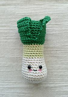 Ravelry: Leek Amigurumi Decoration pattern by Lou Hart