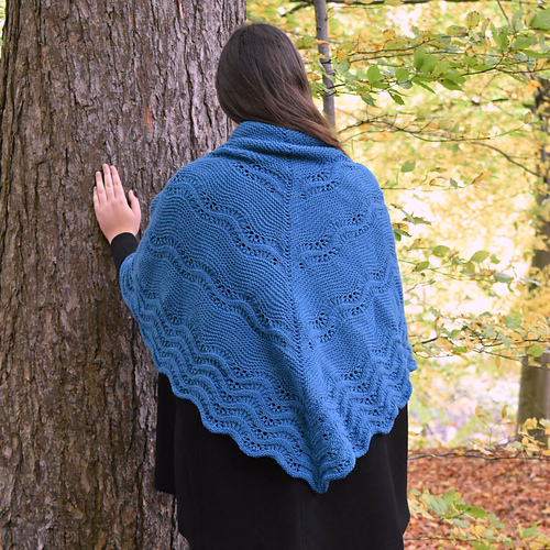 Ravelry: Violets in October pattern by Knitting With Judit Horvath