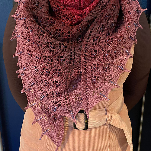 Ravelry: Raining Roses pattern by Judit Horvath