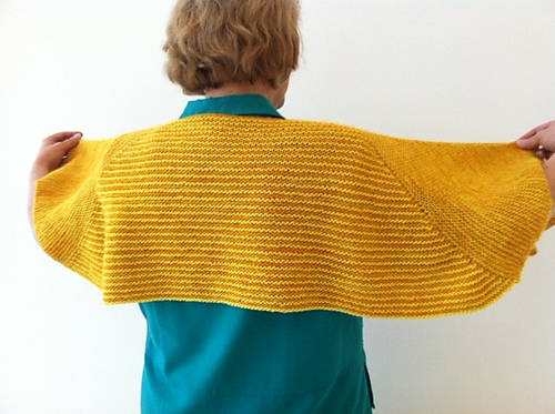 Ravelry: Sincerely Short-Row Shawl pattern by Linda Blakely