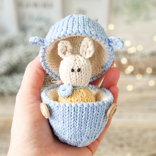 Ravelry: Easter Egg Surprise pattern by Ekaterina Popova