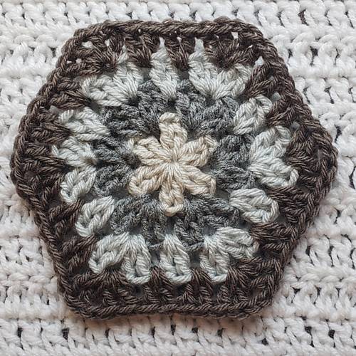 Ravelry: Granny Square Hexagon pattern by Crochet Me Lovely