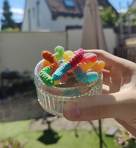 Ravelry: Halloween candy: Gummy Worms pattern by Luan van Giezen