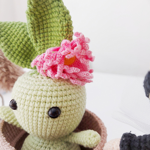 Ravelry: Baby plant pattern by Lyubov Kholkina