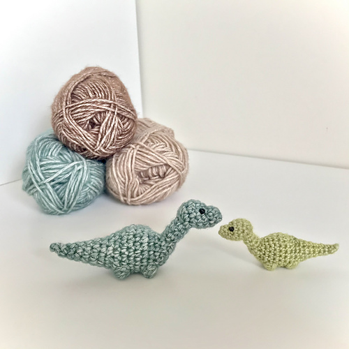 Ravelry: Tiny Dinosaur (Diplodocus, Brachiosaurus) pattern by Lucienne ...