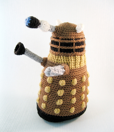Ravelry: Dalek Amigurumi pattern by Lucy Collin