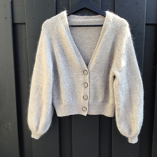Ravelry: LydiaRomy's Balloon Cardigan